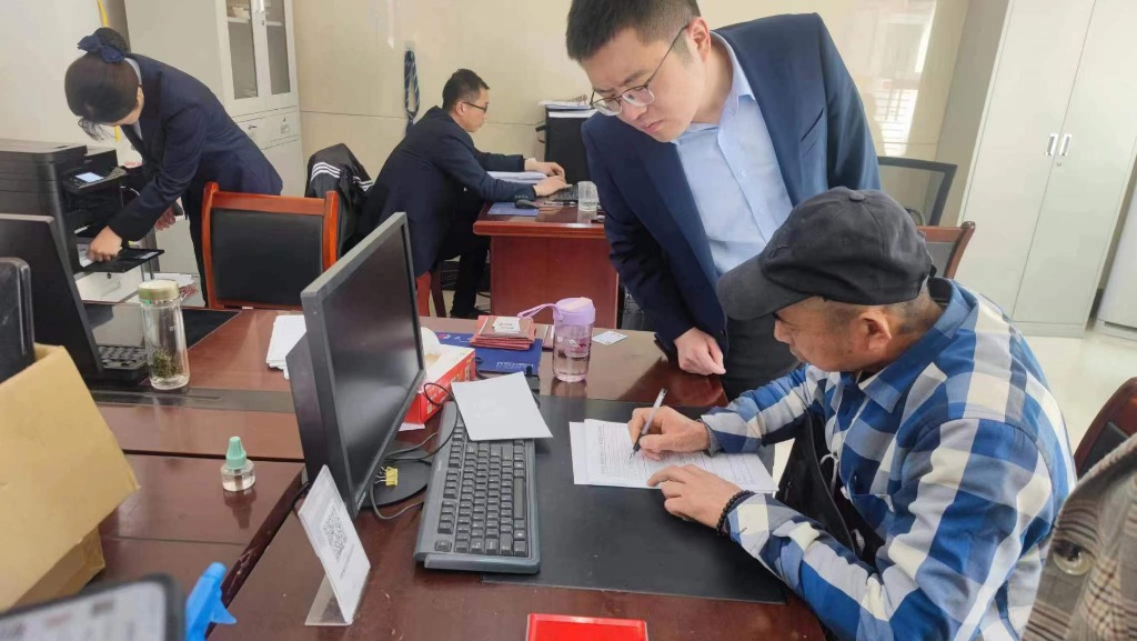 今日老区 凤台县刘集镇多措并举扎实推进脱贫人口小额贷款发放工作